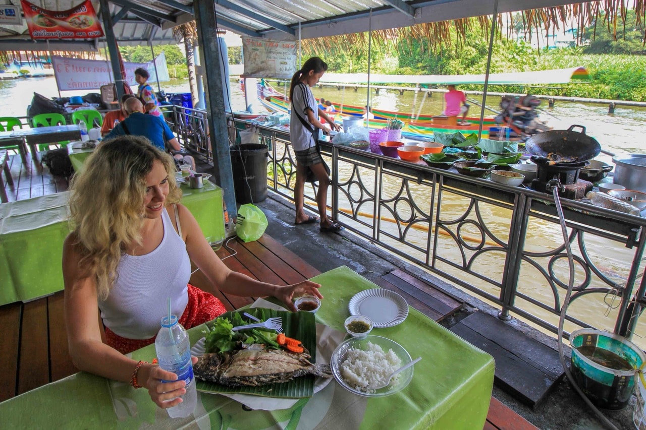 Taling Chan úszó piac - Bangkok - Kiscsoportos körutazások és kalandtúrák